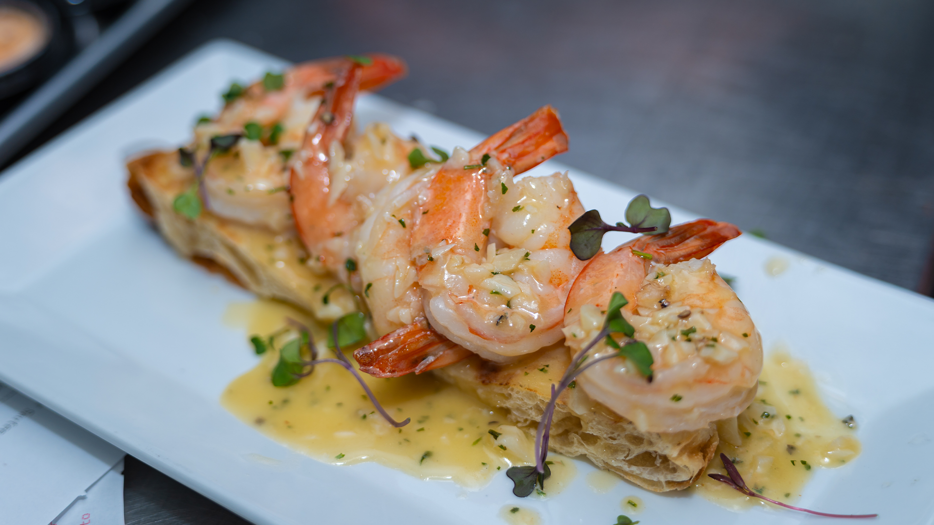 Eleven Eats & Bar | Fine Dining in Shelby Township, MI